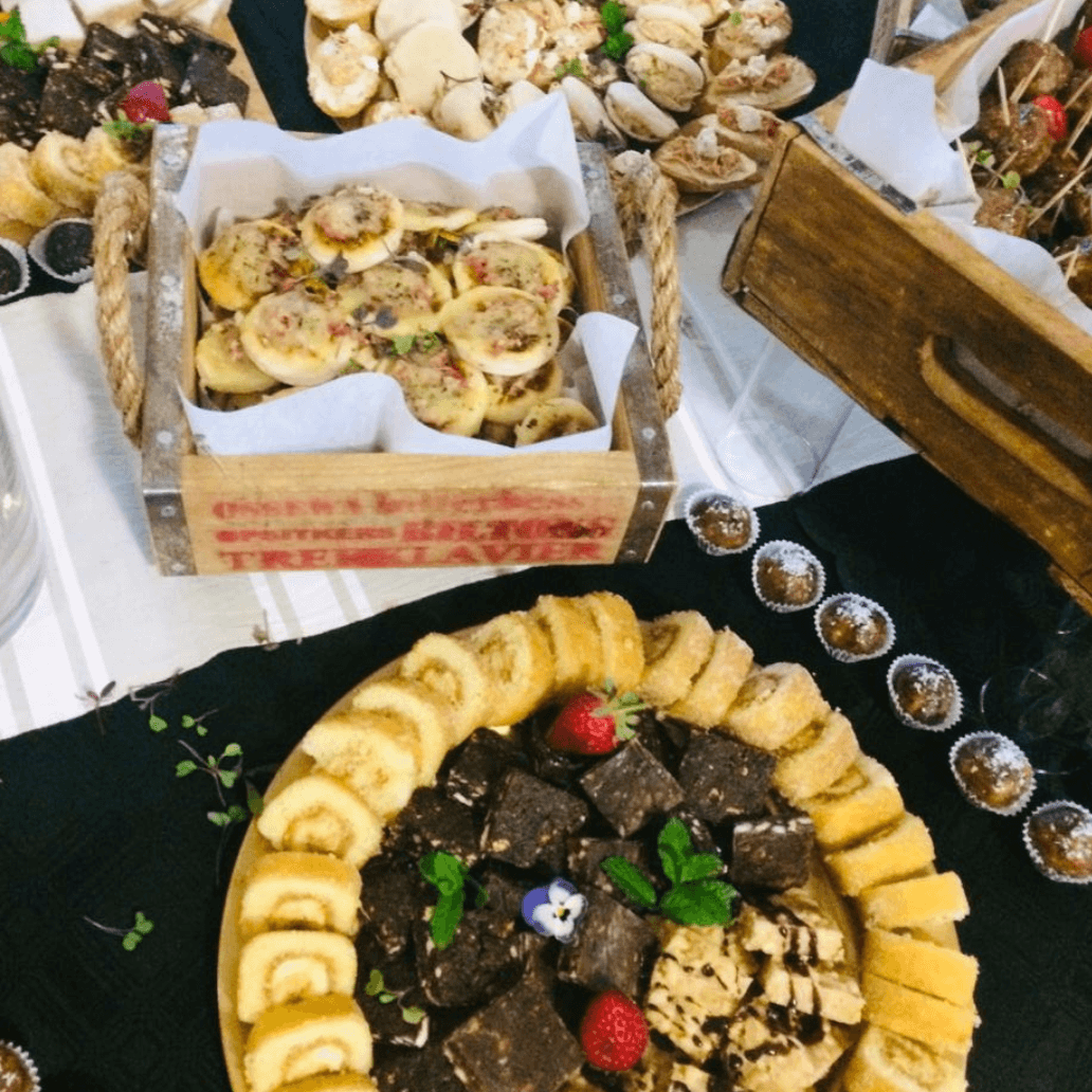 School Revue VIP Pre-Reception - She's Cheyna